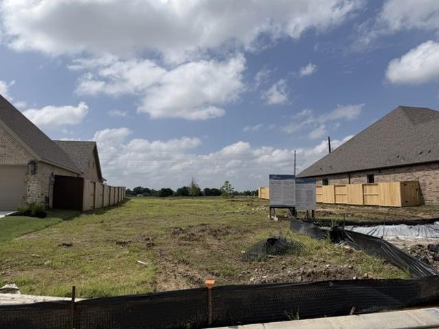 5215 Deer Valley Ct, Manvel, TX 77578