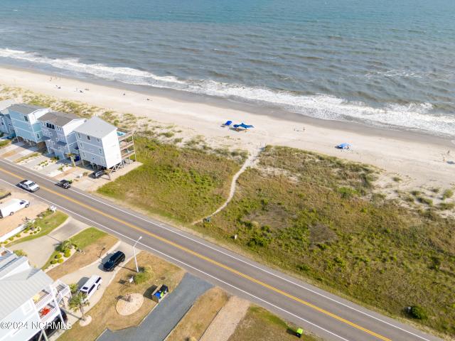 5215 E Beach Dr, Oak Island, NC 28465 | MLS #100449