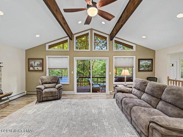 5215 Pioneer Trail