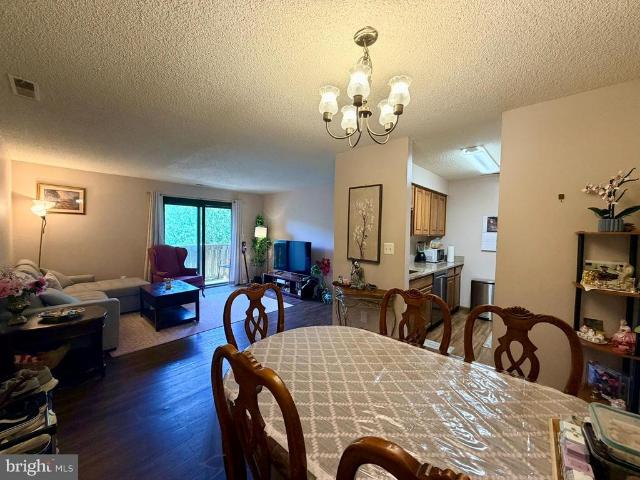 5215 Ravens Crest Drive