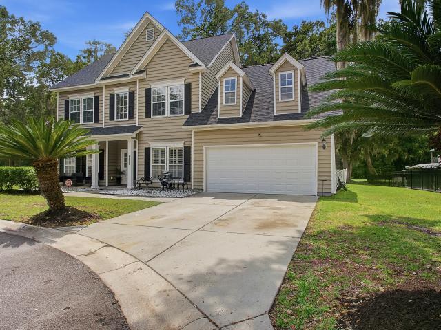 5215 Stonewall Drive