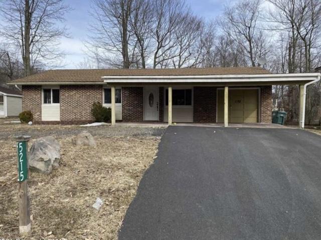 5215 Sundew Ter, Tobyhanna, PA 18466