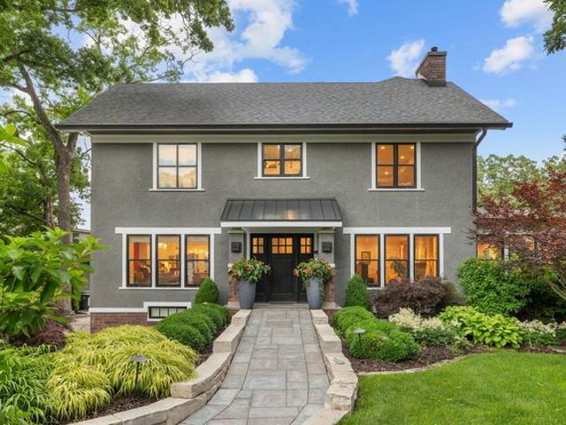 5215 Shriver Ave, Des Moines, IA 50312