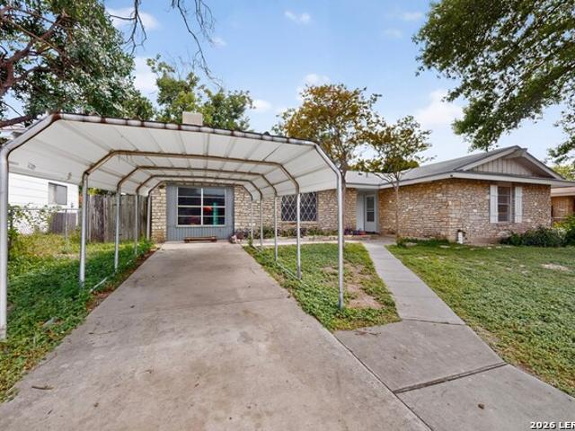 5215 Village Row