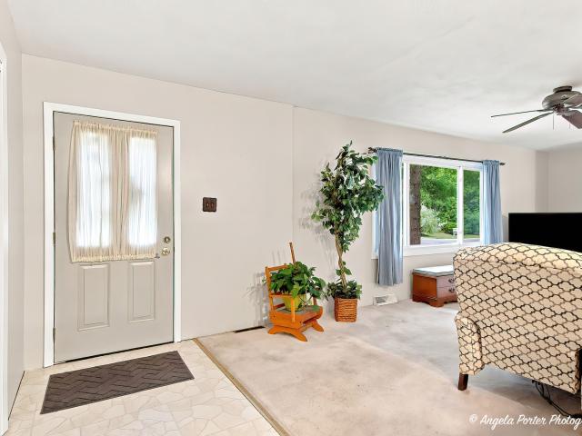 5215 W Nippersink Drive