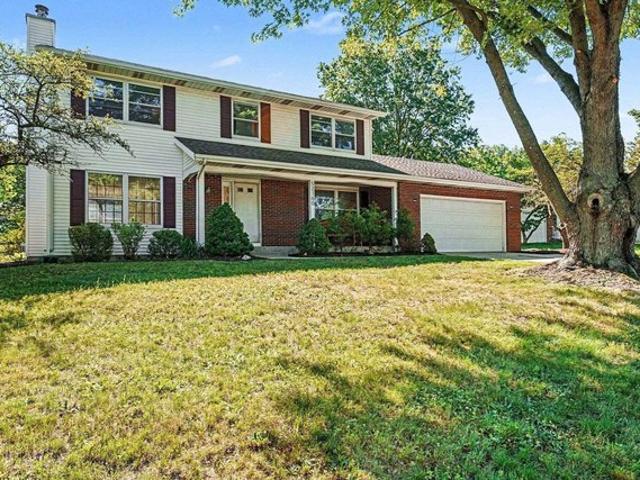 52160 Trinity Ct, South Bend, IN 46637