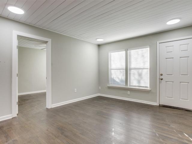 5216 McCarty W # 7