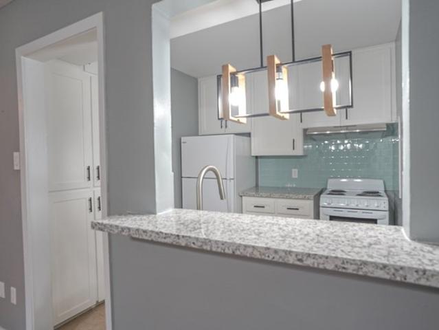 5216 Arboles Dr Apt 10, Houston, TX 77035