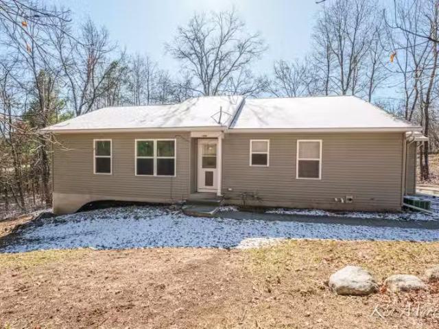 5216 E 64th St, Newaygo, MI 49337 MLS 25010156