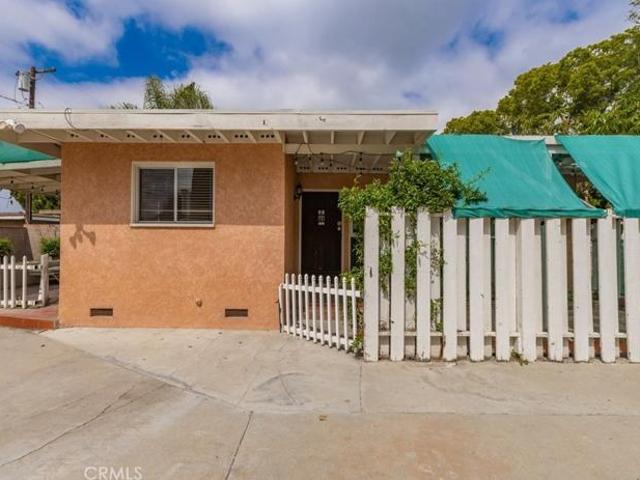 5216 E Wardlow Rd, Long Beach, CA 90808