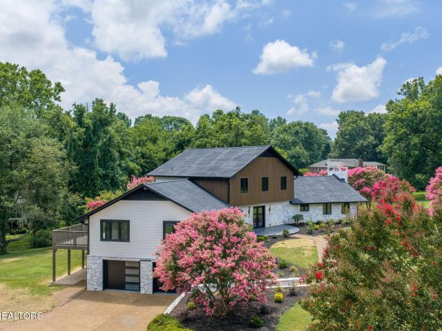 5216 Hickory Hollow Rd