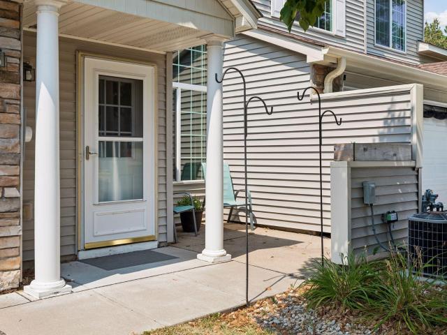 5216 th Street N