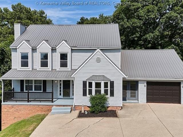 5217 Dellway Dr, Cross Lanes, WV 25313