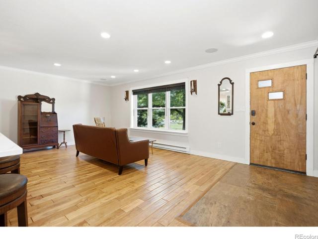 5217 Greenview Drive