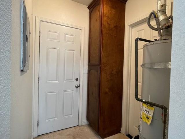 5217 5221 1/2 Denker Avenue 1 Bedroom Apartment for Rent at 5217 5217 5221 1/2 Denker Avenue, Los Angeles, CA 90062 Congress Central
