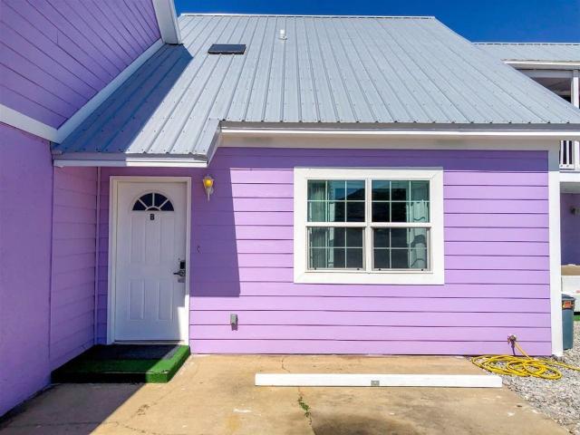 5218 Beach Drive 1 Bedroom Home for Rent at 5218 Beach Dr #1354910P, Lower Grand Lagoon, FL 32408 Biltmore Beach