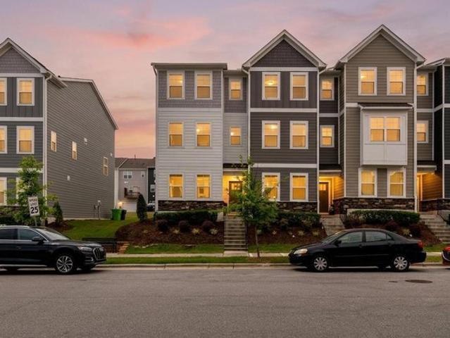 5218 Beardall St, Raleigh, NC 27616