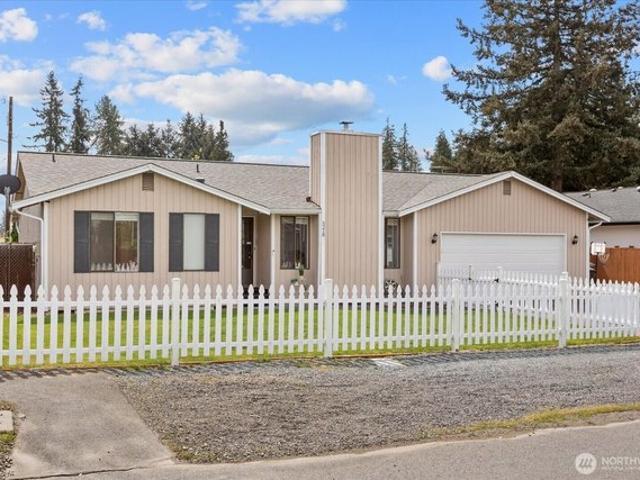 5218 90th Pl NE, Marysville, WA 98270
