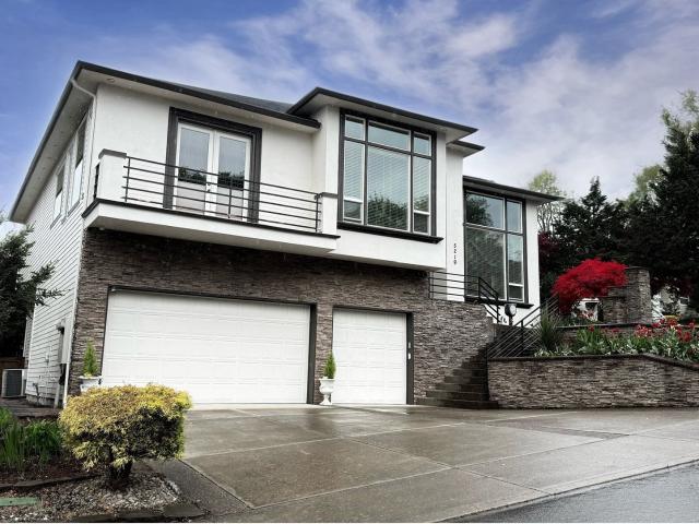 5219 NW Fernridge Dr, Camas, WA 98607 | MLS #579531 | Compass