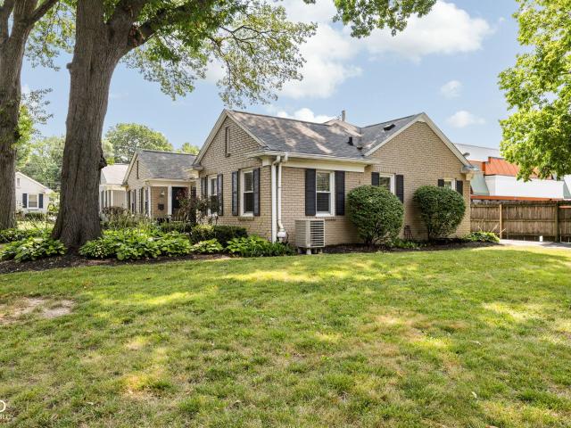 5219 N College Avenue # 701