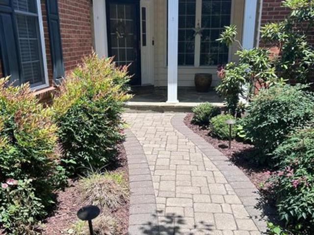 5219 Armour Ct, Haymarket, VA 20169