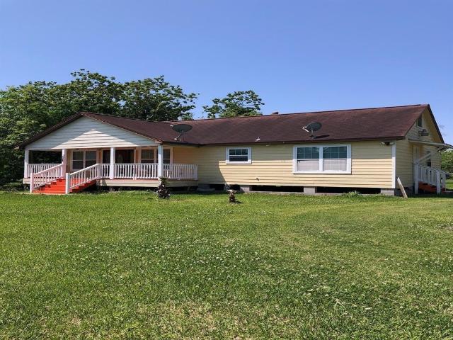 5219 E Rd, 3 beds, 1 full bath
