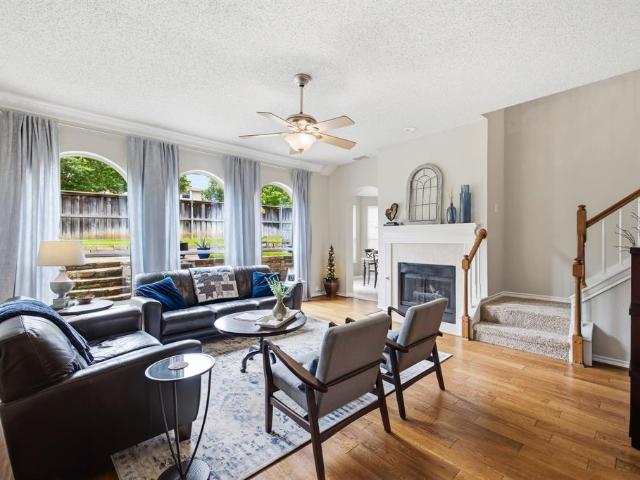 5219 Shadow Glen Drive