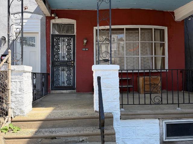5219 Warren St, Philadelphia, PA 19131 | MLS #PAPH2609