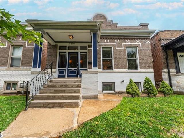 5210 Alaska Ave, Saint Louis, MO 63111