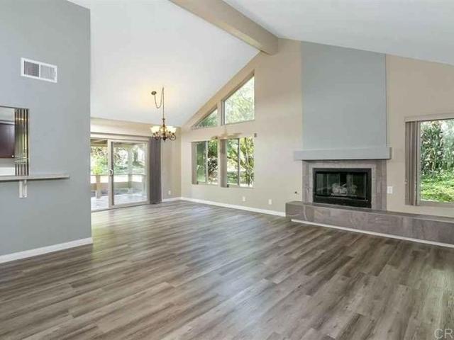 5210 Caminito Apartado, San Diego, CA 92108