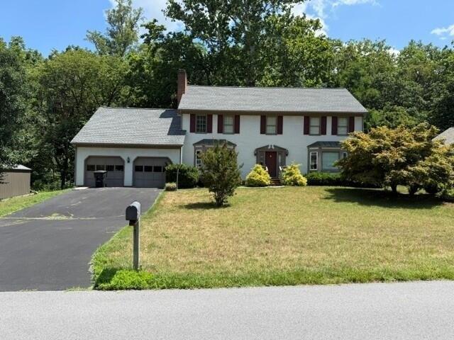 5211 Meadow Creek Dr, Roanoke, VA 24018