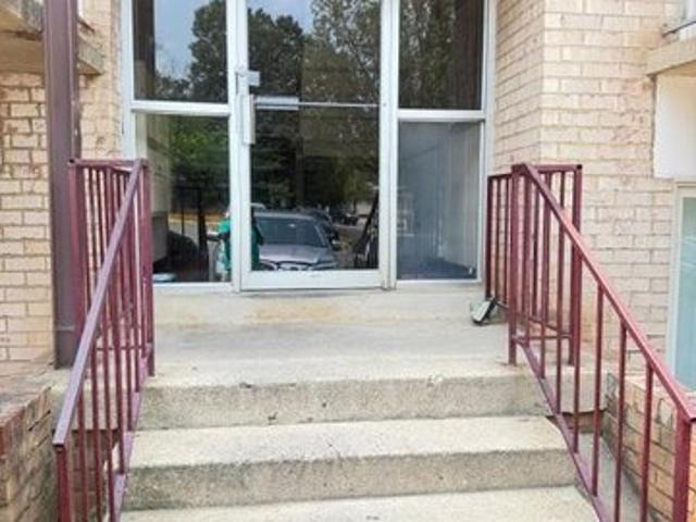 5211 Newton St Apt 103, Bladensburg, MD 20710
