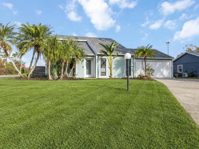 5211 Cedar Hammock Ct, Sarasota, FL 34232 | MLS #A4679 | Compass