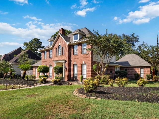 5211 Gladehill Dr, Houston, TX 77345 | MLS #72114