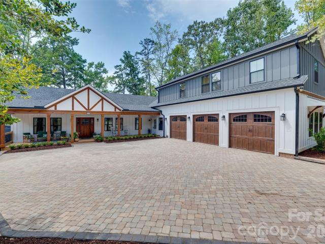 5211 Lake Wylie Road