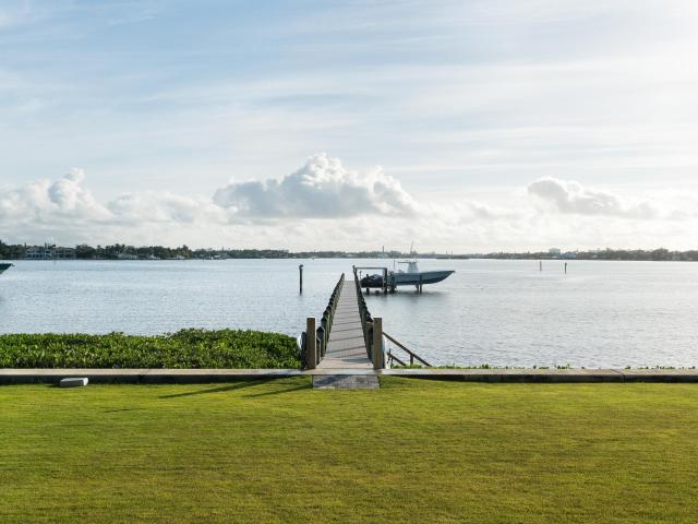 5211 Pennock Point Rd, Jupiter, FL 33458 | MLS #R11157
