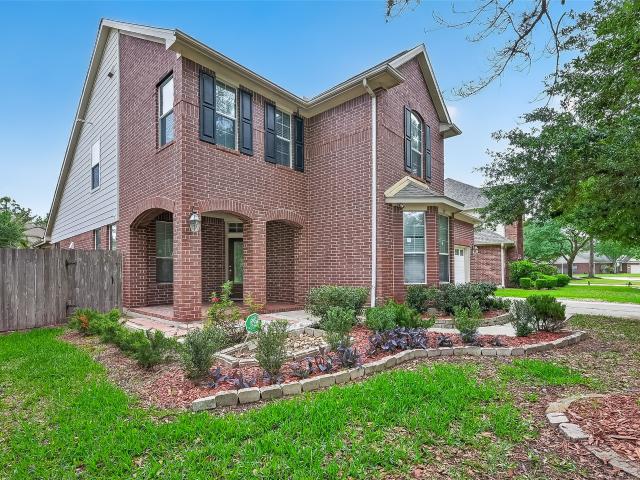 5211 Shadow Breeze Lane