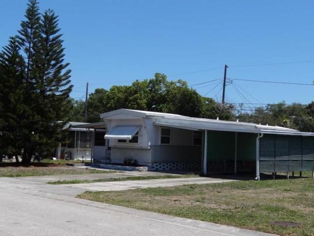 5211 77th St N, Saint Petersburg, FL 33709