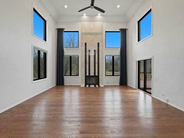 5212 Briarcrest Lane