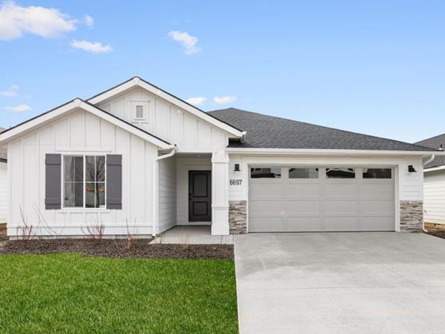 5212 E Open Canyon Dr, Nampa, ID 83687