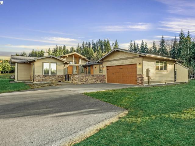 52135 e terra fern dr