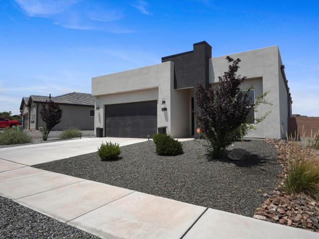 5213 Bullseye Road NE