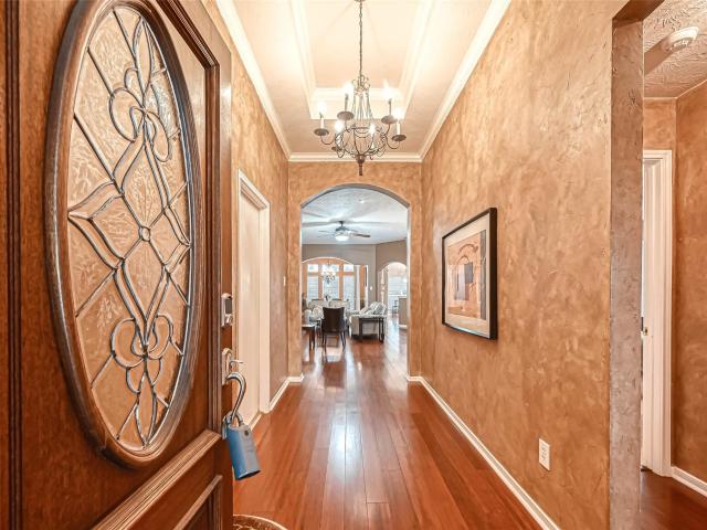 5213 Cottonwood Creek Lane