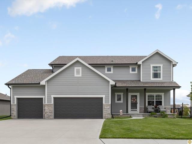5213 Helwig Ave, Papillion, NE 68133