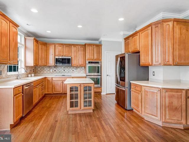 5213 yellow birch dr
