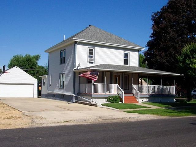 521 Cochran Ave, Milledgeville, IL 61051