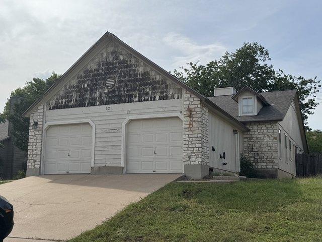 521 Cutty Trl Apt B, Lakeway, TX 78734