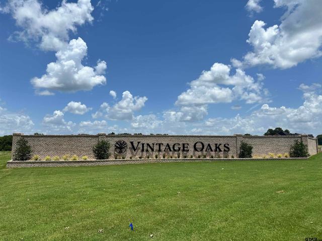 521 Artesian Meadow Dr, Bullard, TX 75757 | MLS #25011 | Compass