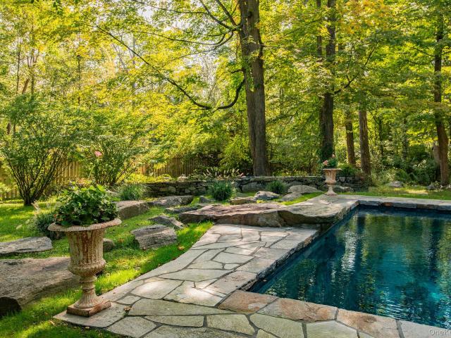 521 Barrett Hill Road