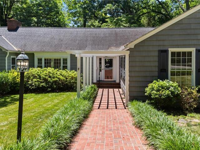 521 Buckingham Road